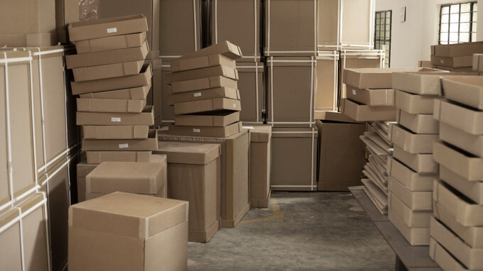 QC & Packing | Phantom Hands